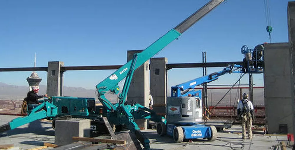 MC405C Mini Crane - MAEDA Mini Cranes